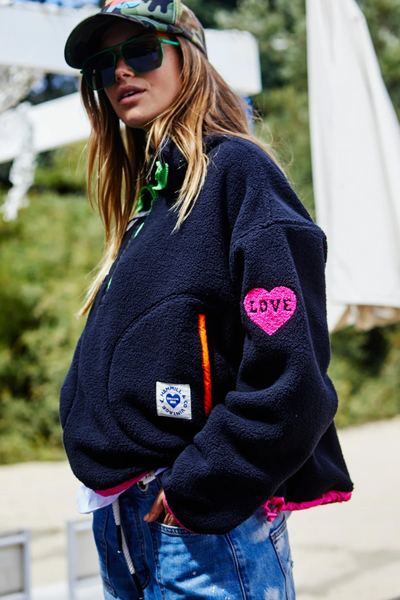 Cat Hammill - Weekend Hike Fleece Sweat Navy – Sien Clothing